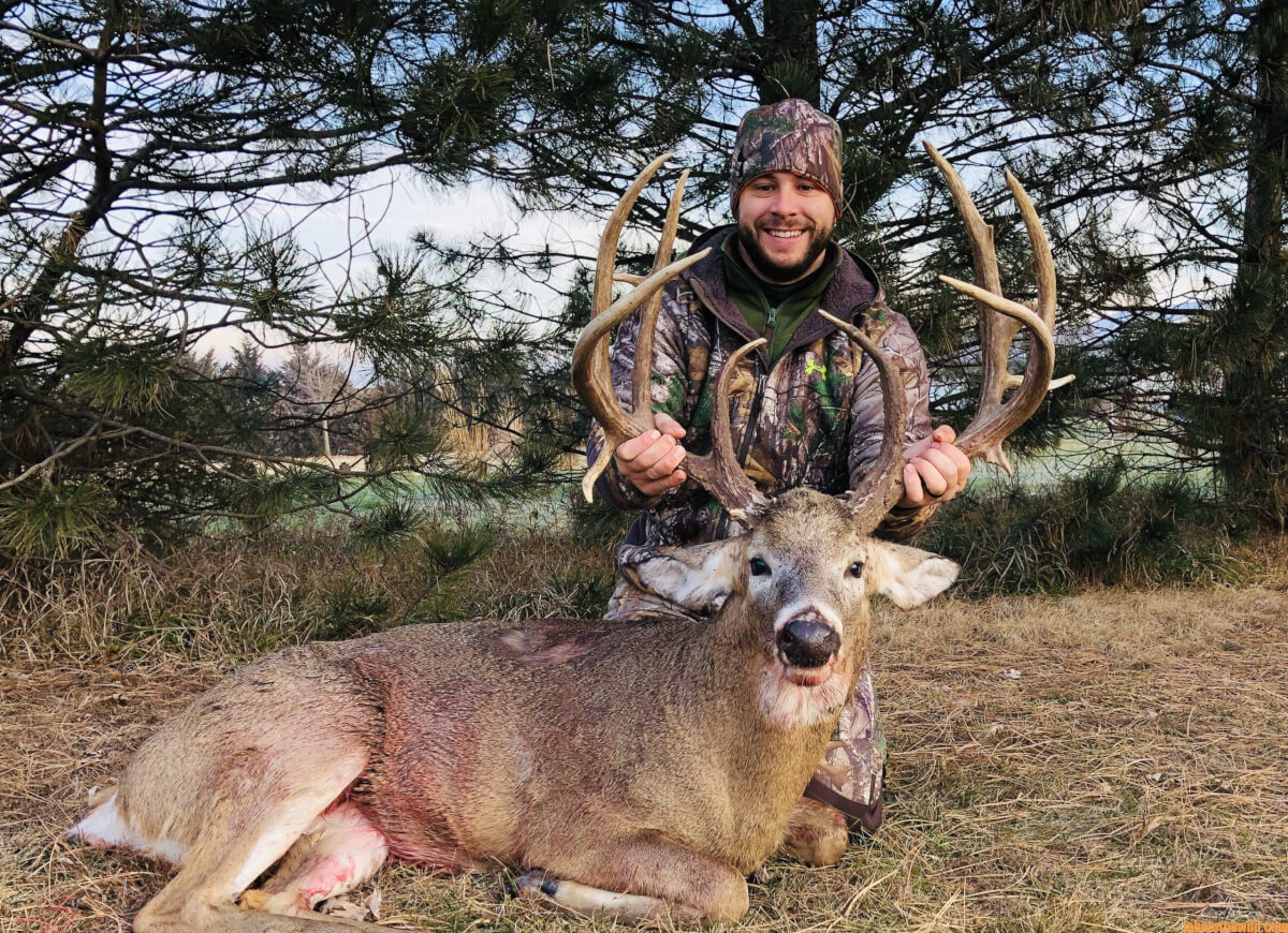 Five Deer Hunters Tell How Their Dreams Came True Day 1: Corey Bacon ...